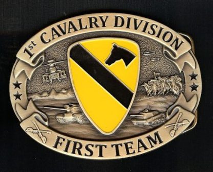 Buckle 1st Cav Brass Oval | Crossed Sabers – Chapter Gift Shop
